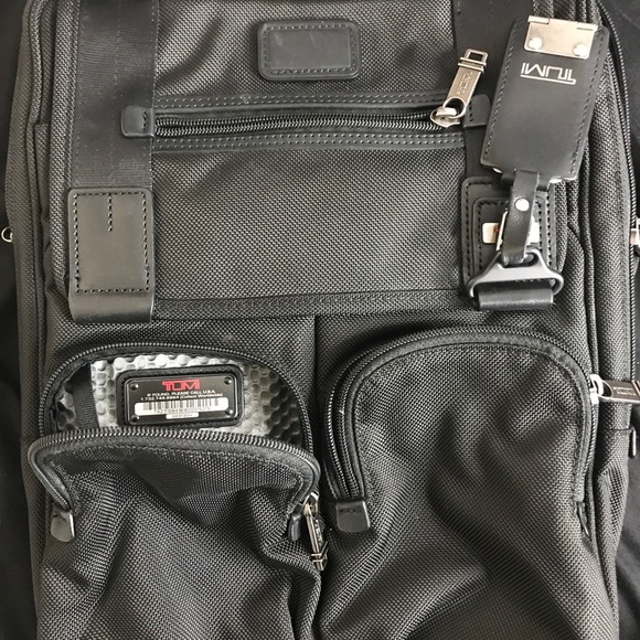 Tumi | Bags | Tumi Messenger Bag Unisex | Poshmark